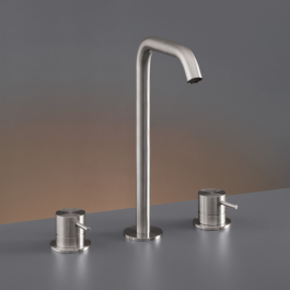 CEA Milo360 3 MIL79 holes sink tap with swivelling spout